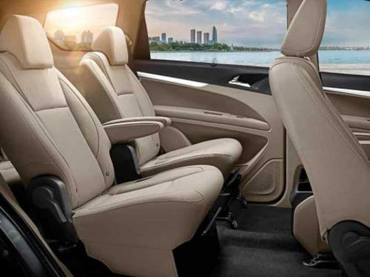 Marazzo Car Rental in Kerala | Trivandrum | Kochi | Calicut